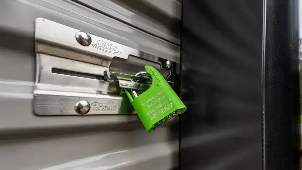 What is the Best Storage Unit Lock? - Mini Mall Storage