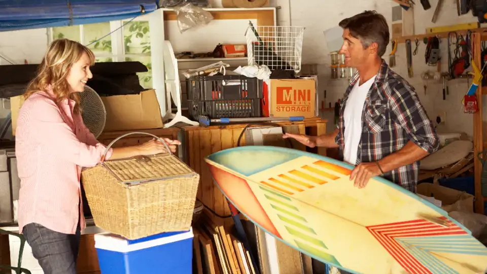 Your Ultimate Garage & Home Clean-out Guide - Mini Mall Storage